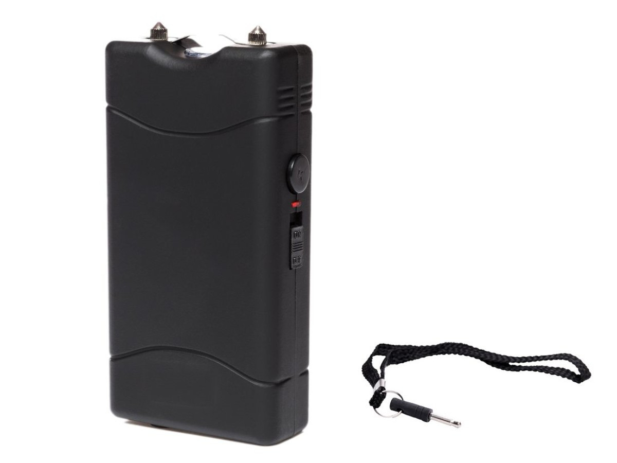 Shocker Tazer Square 5000 000 volts Lampe et étui de Akis